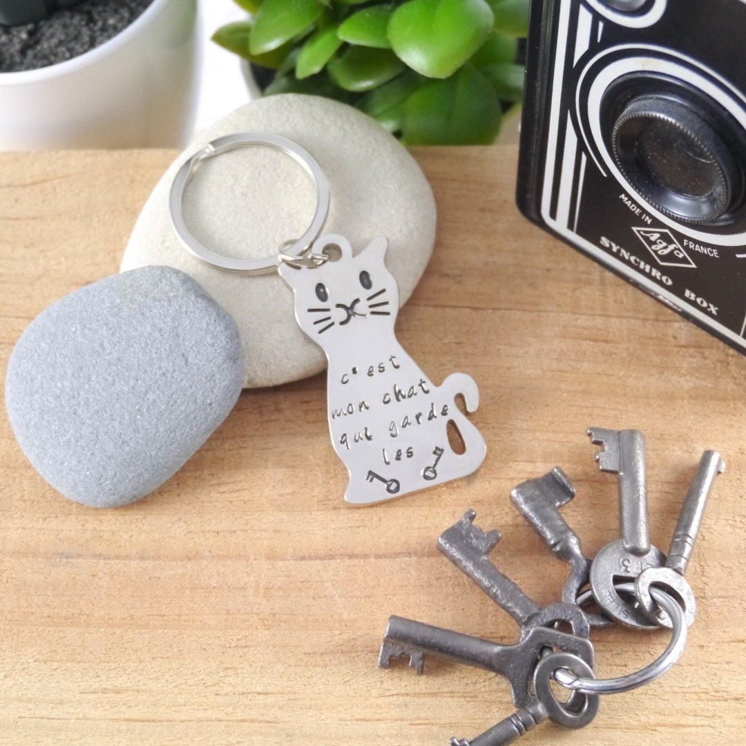 Engraved Keychain It's My Cat Who Grades the Keys Cat - Etsy
