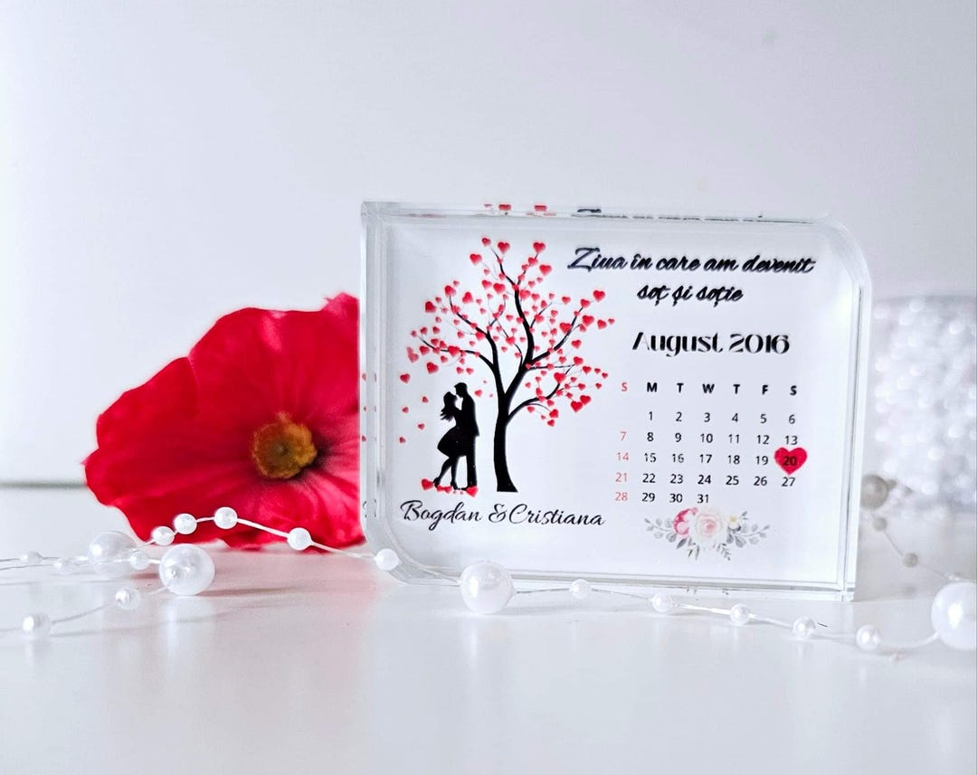 Personalized Crystal Anniversary Block: Couple & Special Date - Etsy