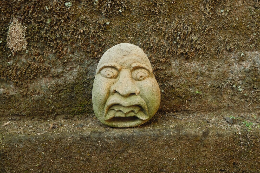 Artistic Natural Stone Statue Primitive Hand-carved Face Figurine for ...