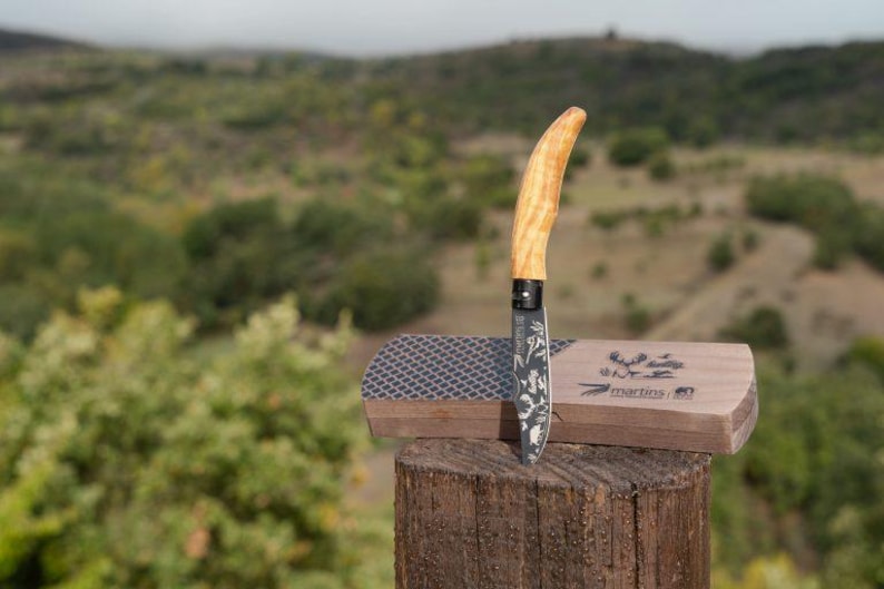 Faca de caça em titânio – Cabo em madeira de oliveira, estojo de ...