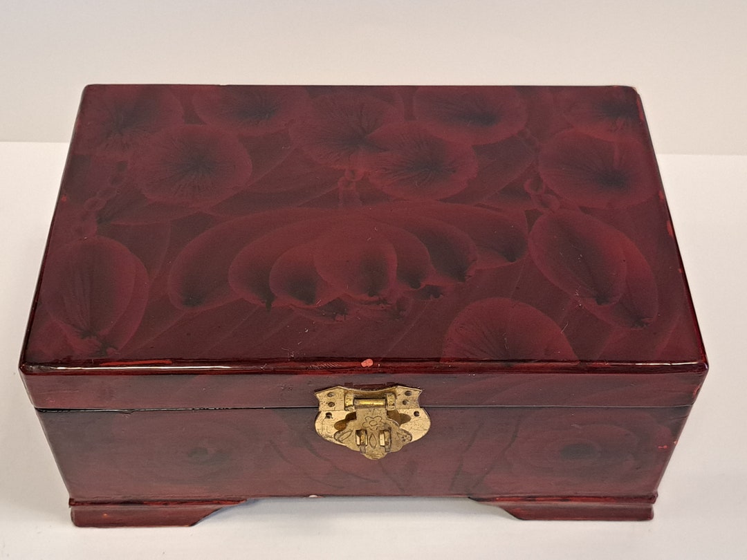 Vintage Chinese Lacquered Wooden Jewelry Box - Etsy