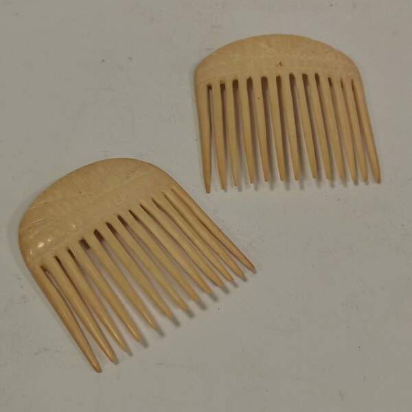 Carved African Combs - Etsy