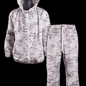 White Multicam Snow Winter Camo Suit + Balaclava and Backpack Cover ...
