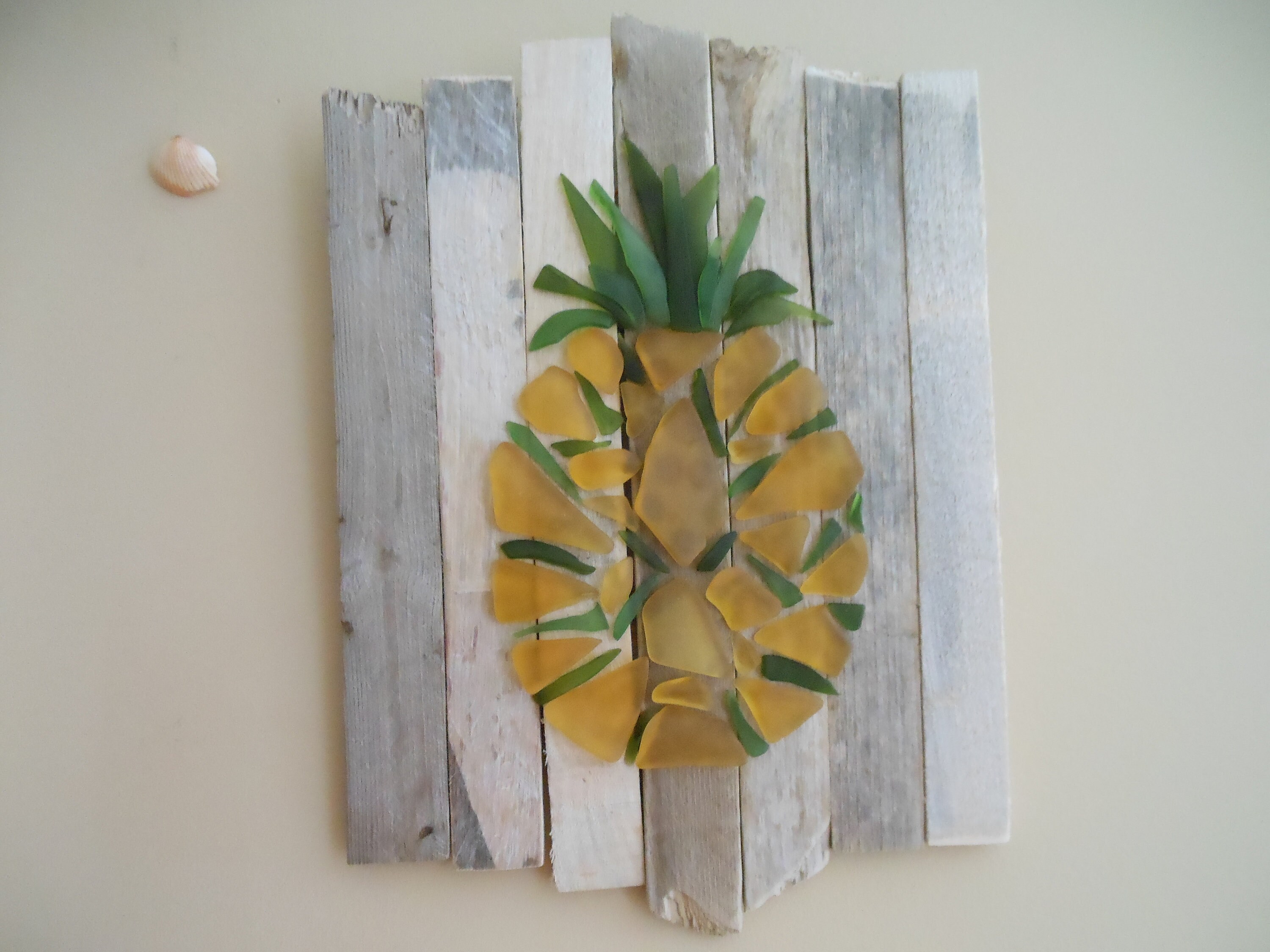 Glass Pineapple Mosaic on Driftwood Welcome to Our Home Sign - Etsy