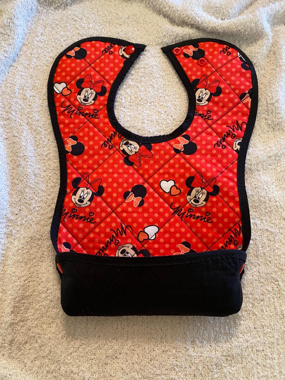 Minnie Mouse Baby Bib: Quilted Crumb Catcher Bib/size Small - Etsy