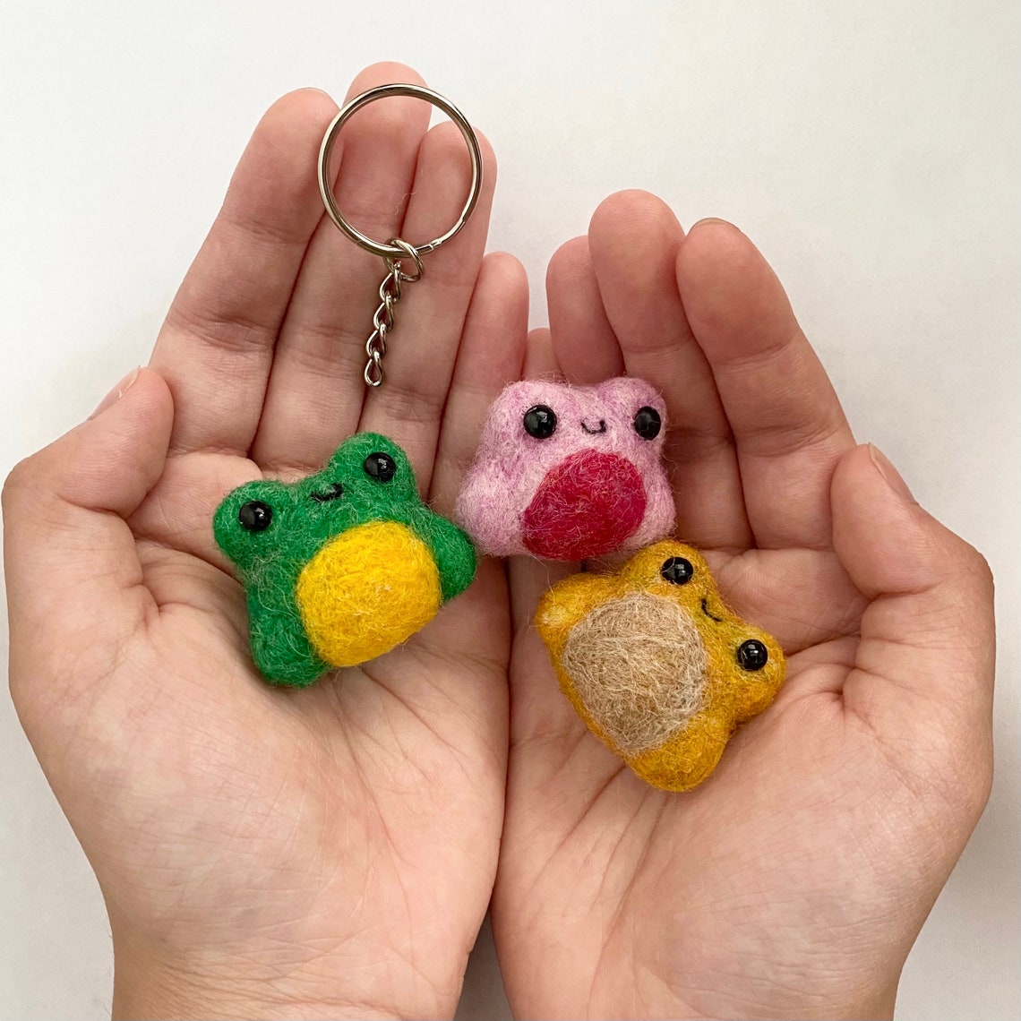 Mini Frog Felt Plush Frog Keychain Needle Felted Gift - Etsy