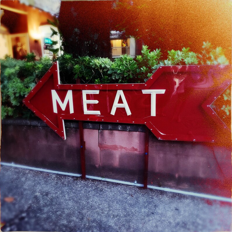 Dallas Texas Barbecue Print: Red Arrow Meat Sign - Etsy