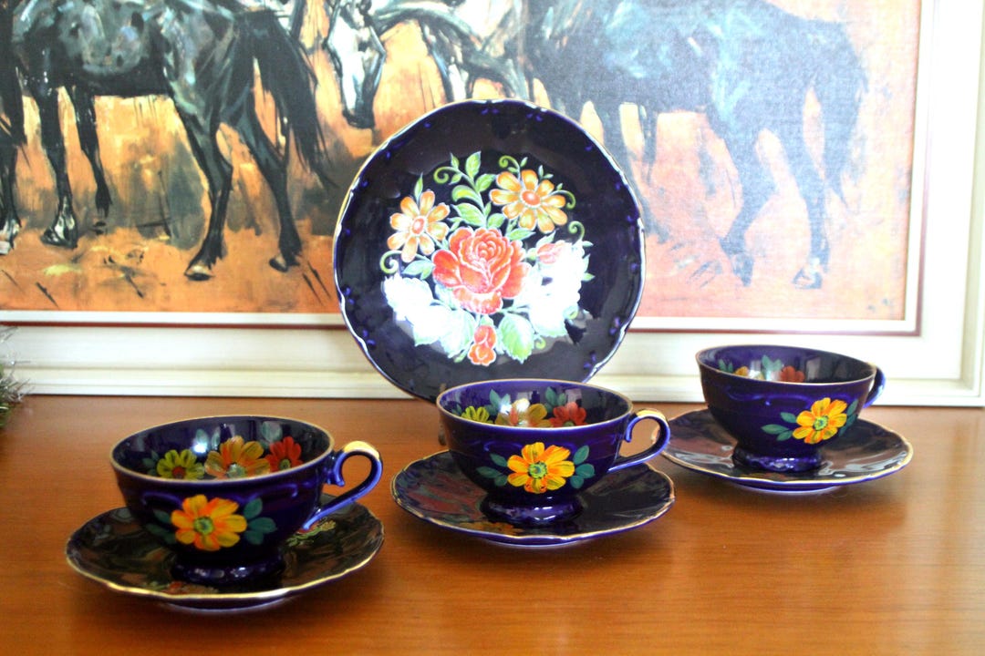 Vintage Etch Cobalt Bareuther Waldsassen Porcelain Tea Cups and Saucers With Desert Plate - Etsy