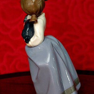 Vintage Spanish 'nao - Lladro' Figurine - Etsy