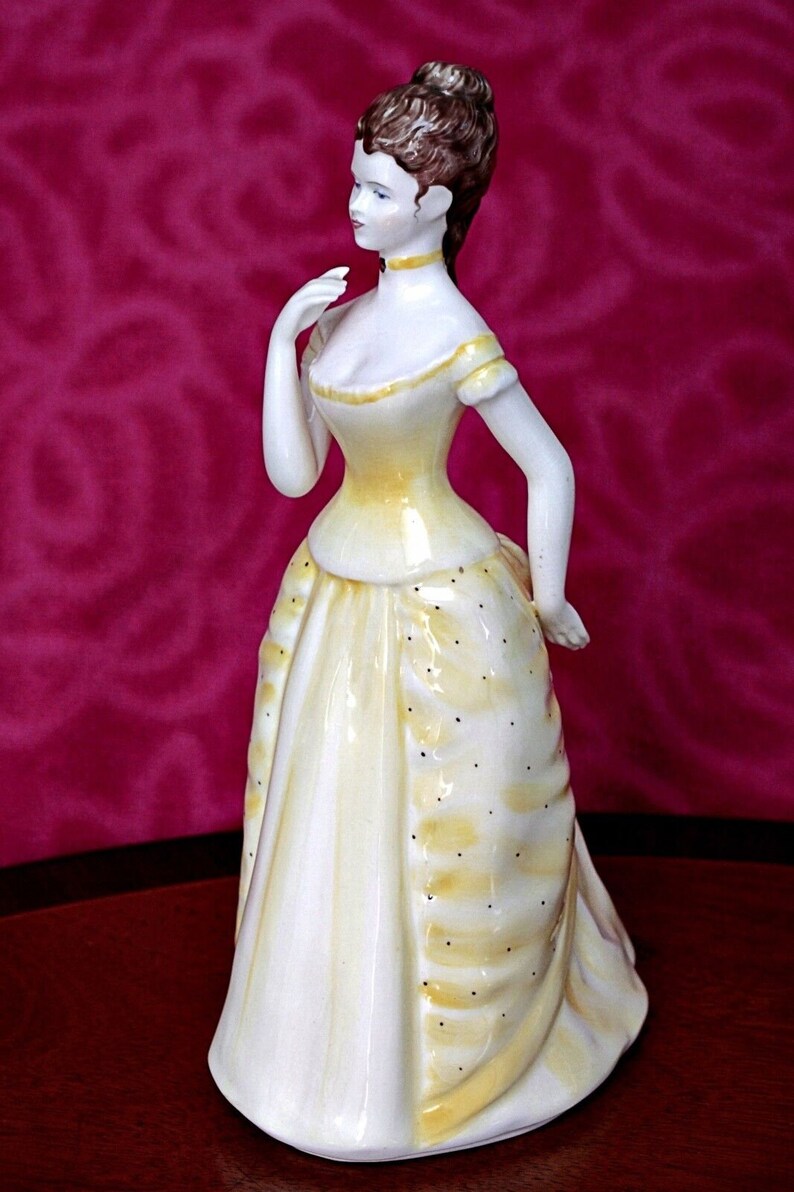 Vintage Coalport Porcelain Lady Figurine 'frances' - Etsy