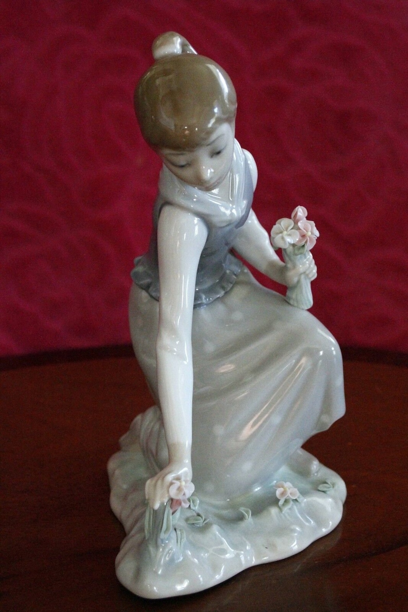 LLADRO Girl Picking Flowers Figurine Gloss Finish - Etsy