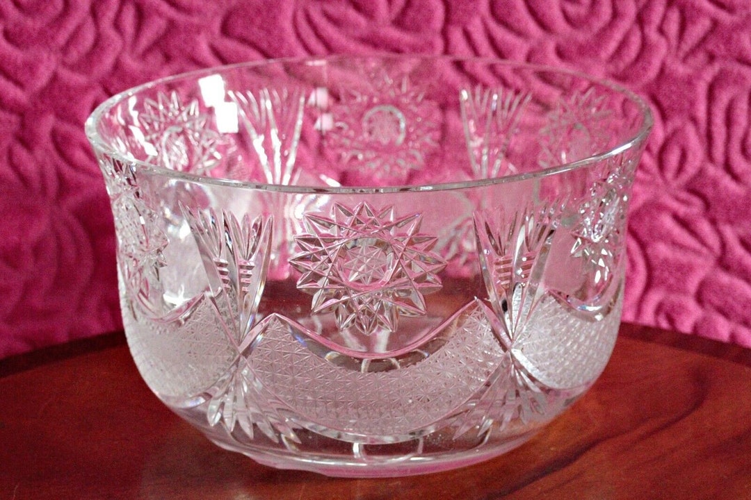 Large Heavy Vintage Cut Crystal Bowl - Etsy