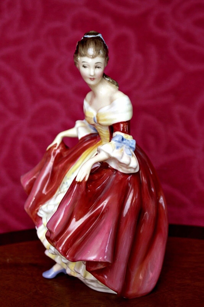 Vintage Royal Doulton Porcelain Lady Figurine 'southern - Etsy