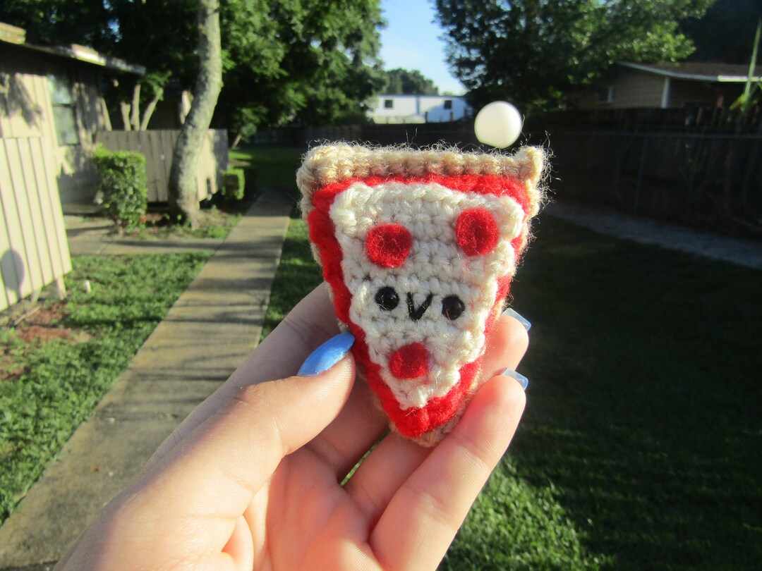 Crochet Mini Pepperoni Pizza - Etsy
