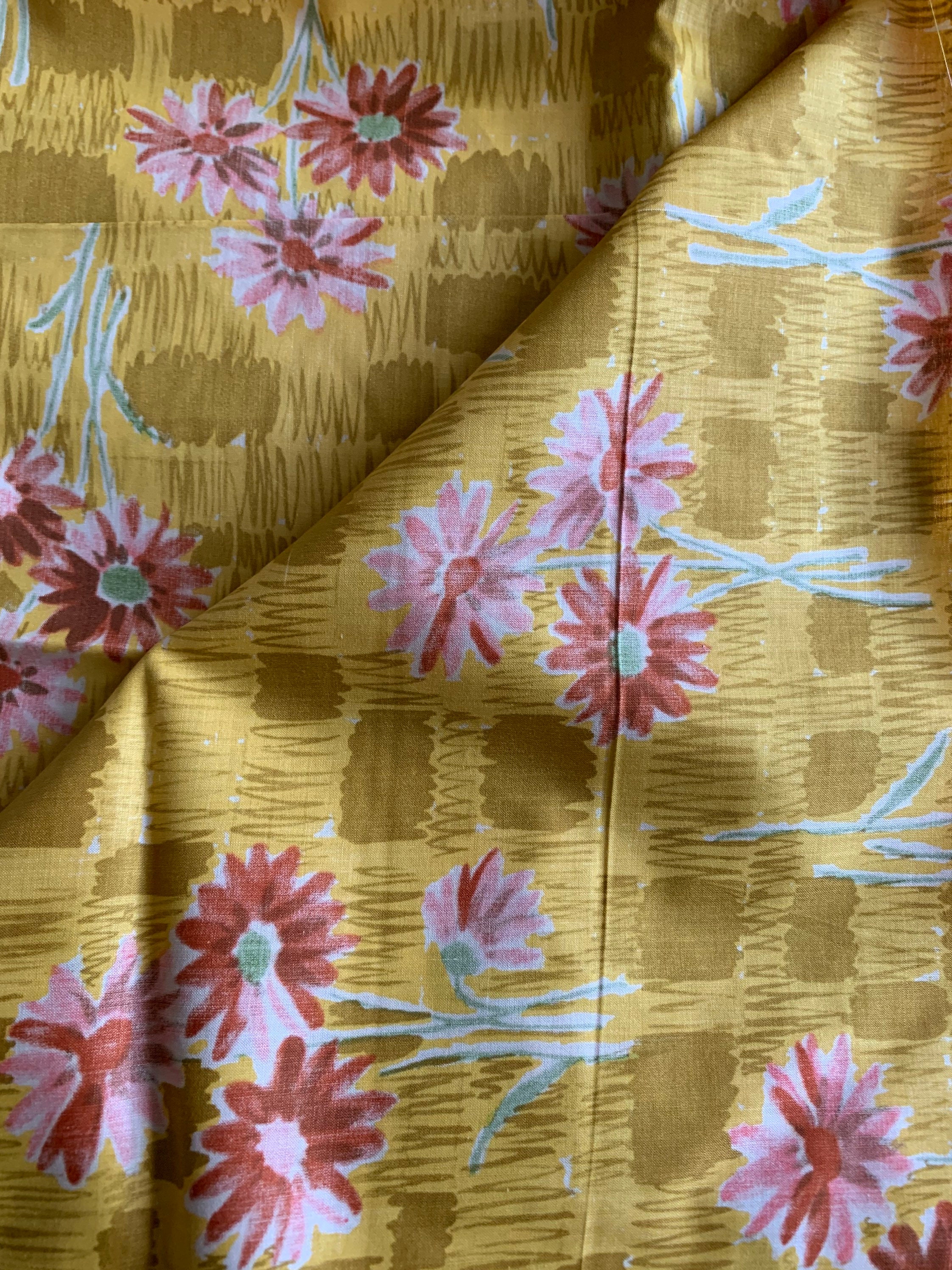 Vintage Cotton Marigold Floral Fabric - Etsy