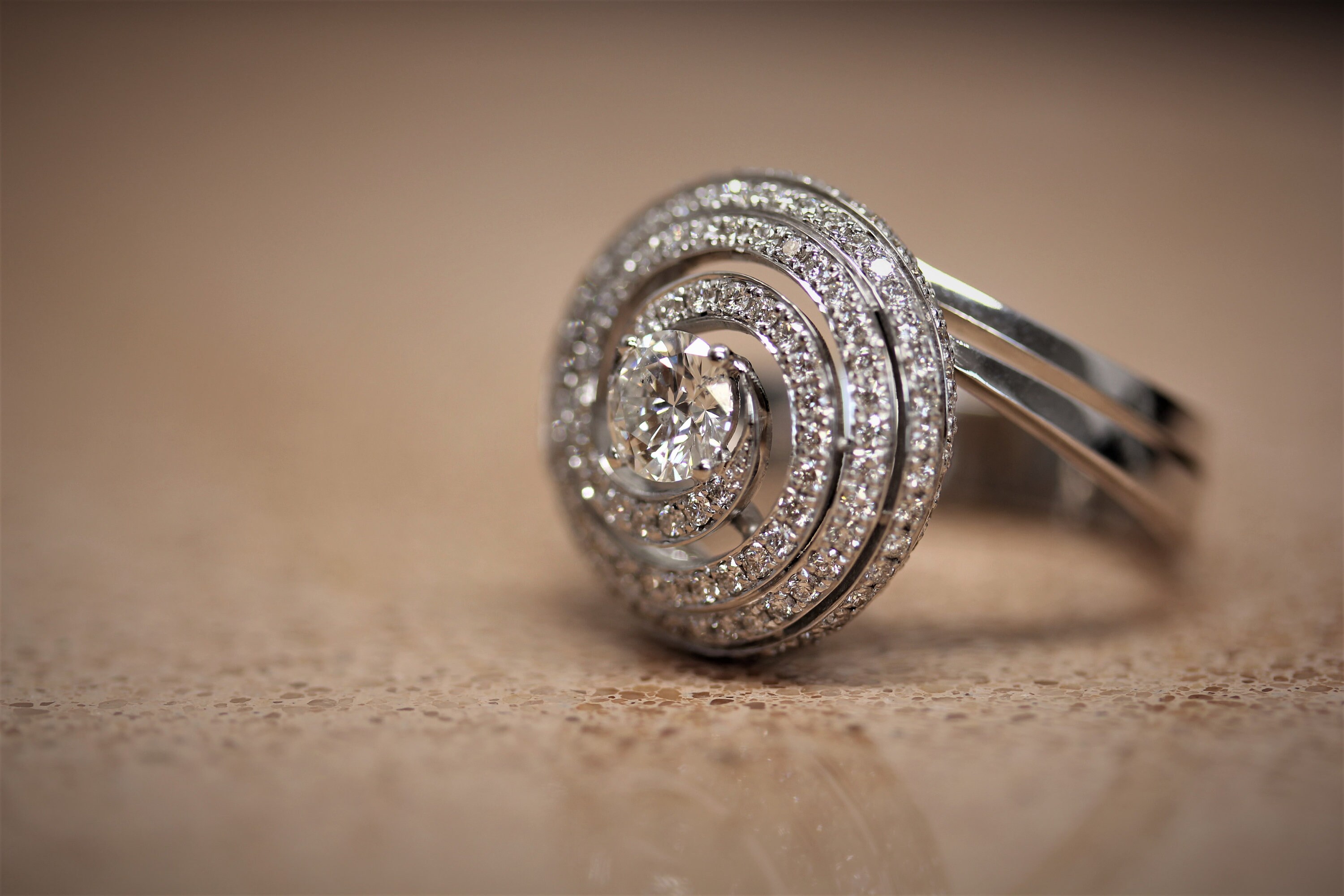 Unique Designer Diamond Engagement Ring, Ladies Diamond Swirl Cocktail ...