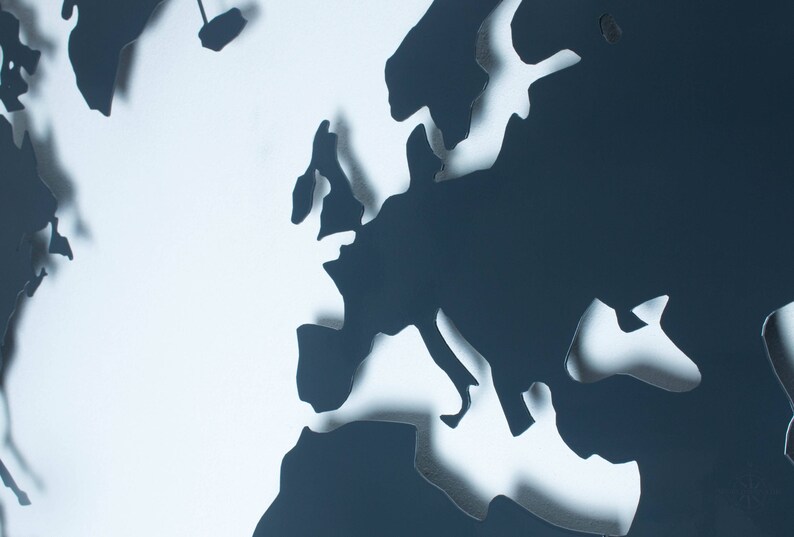 Design World Map L Anthracite Grey Magnetic Wall Decoration Powder ...