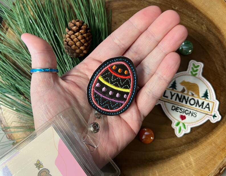 Digital File Embroidered Easter Egg Badge Reel Cover Design - Etsy