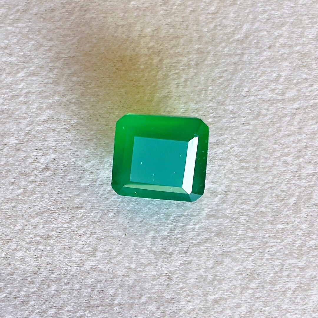 Green Chrysoprase, 11 X 10 Mm, Natural, AAAA+, Untreated, Excellent ...