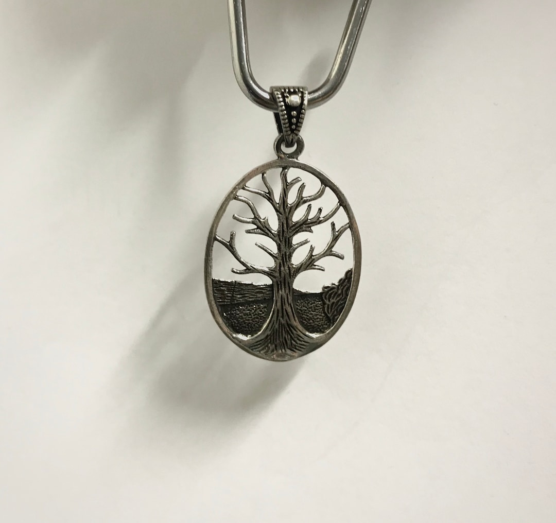 Tree of Life Oval Pendant - Etsy