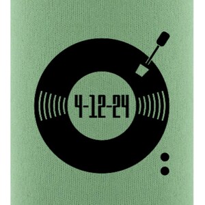 Custom Retro Vinyl Record Can Cooler, Wedding Favors - Etsy