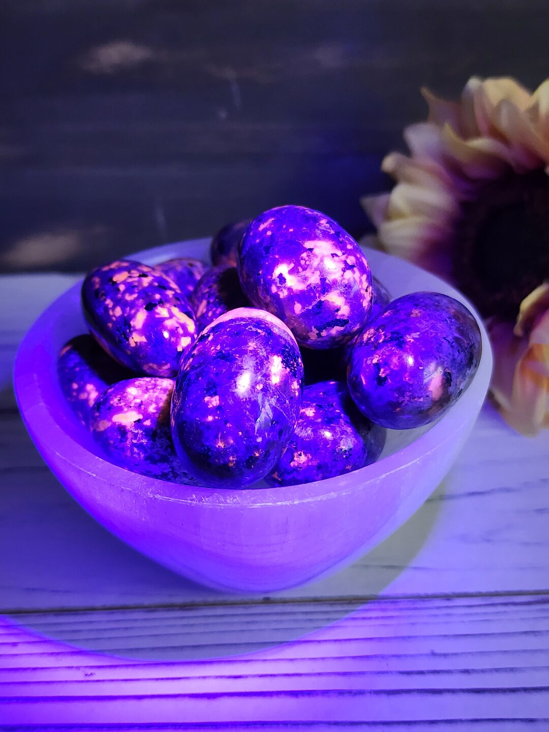 TUMBLED SYENITE, 1 Piece Yooperlite, Flamestone - Etsy