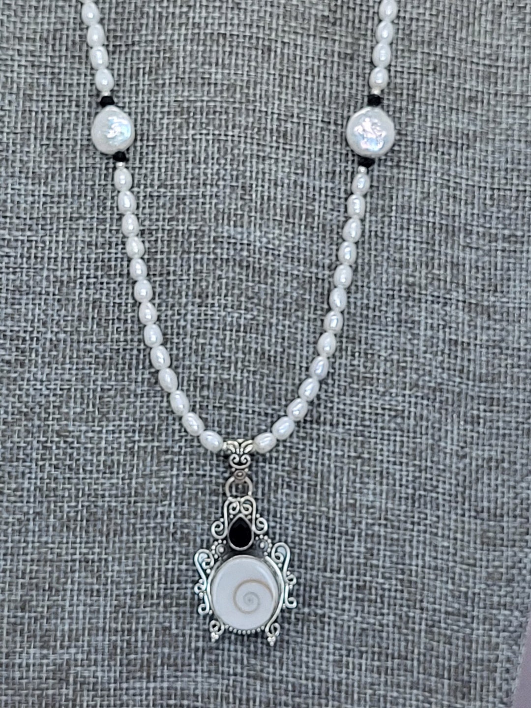 Eye of Shiva Shell Pendant Necklace: Pearl, Spinel & Sterling Silver - Etsy