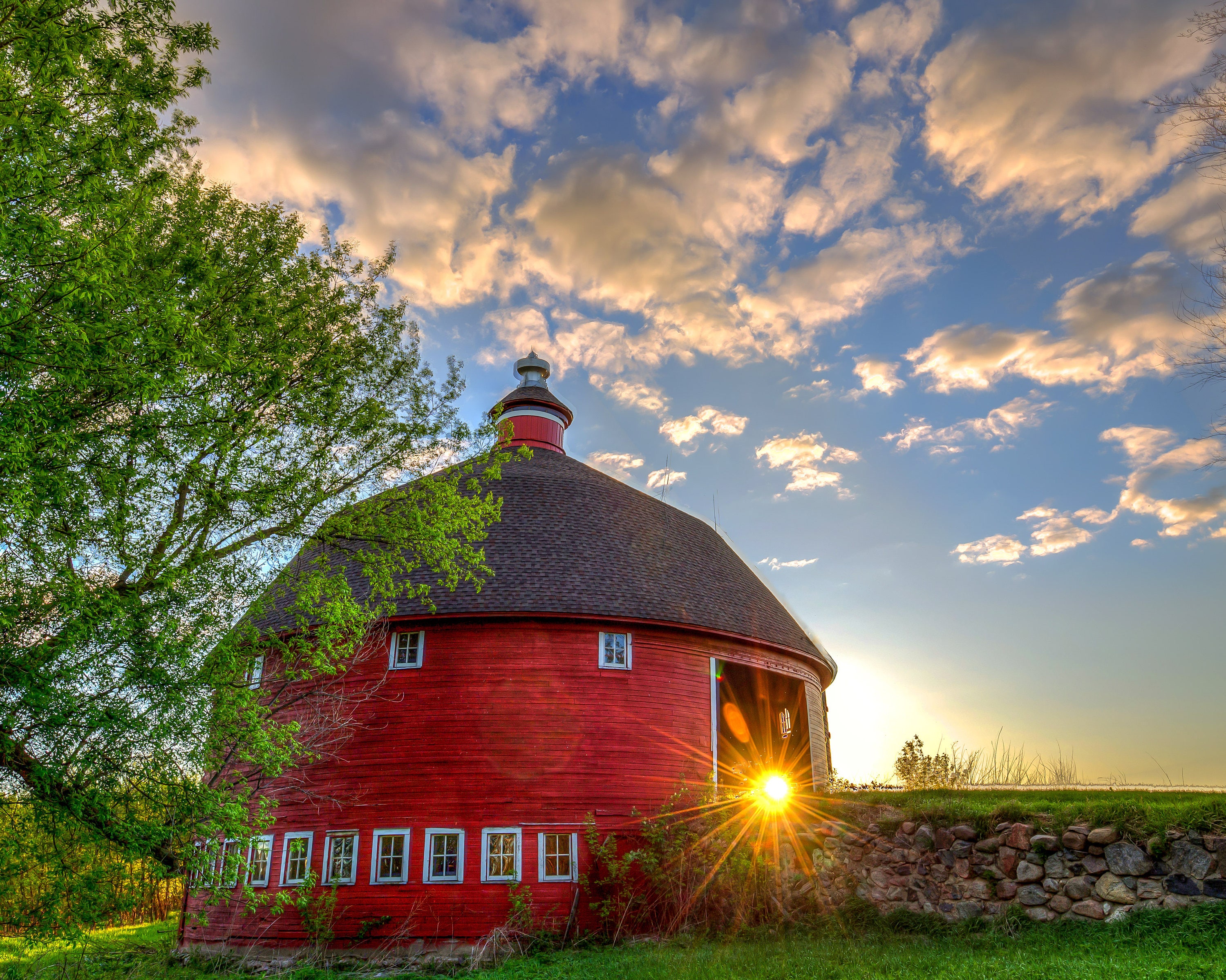 Round Barn - Rogers Minnesota Wisconsin Farm, 8x10 Aluminum Metal Print ...