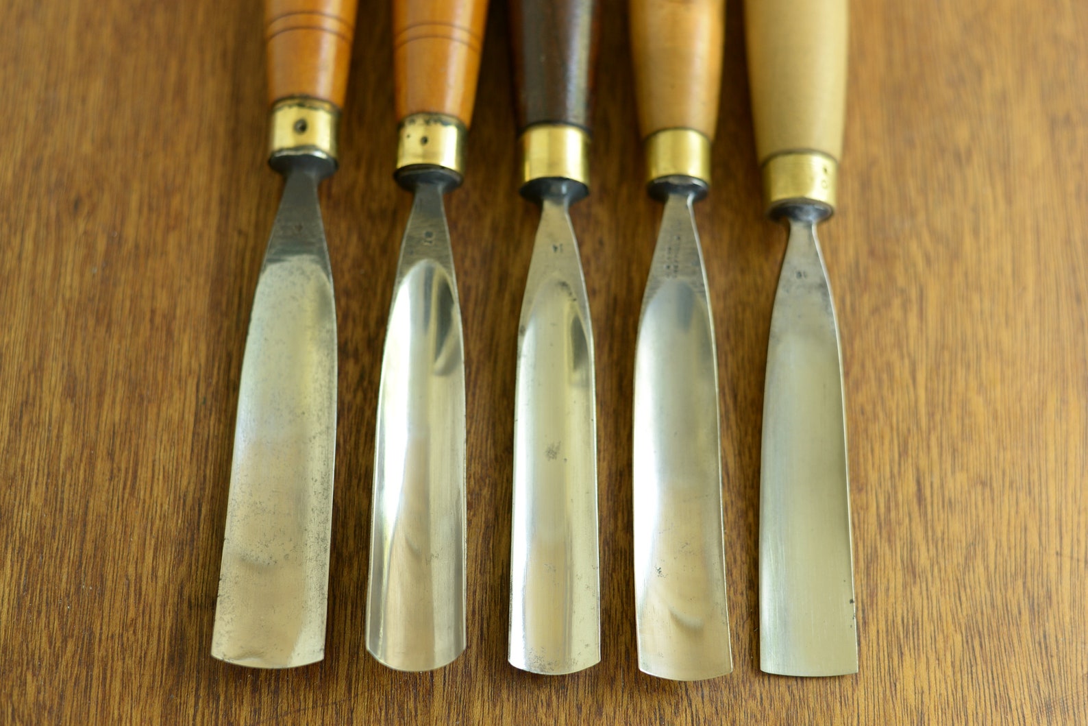 large-curved-gouge-wood-carving-tools-chisel-woodcarving-etsy