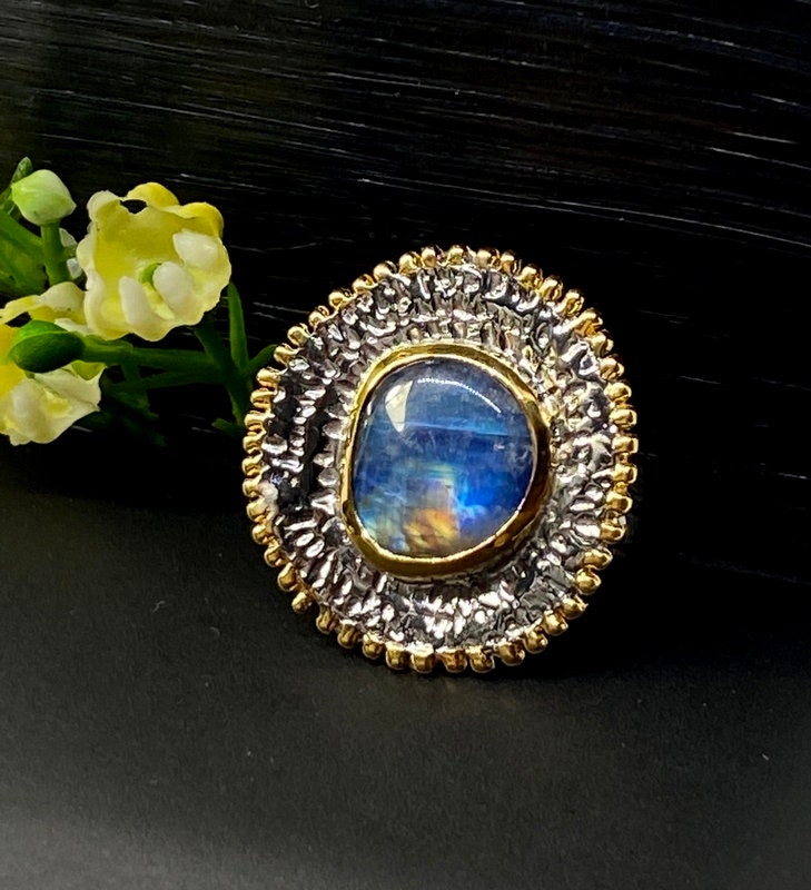 Beautiful Spectrolite Ring in Sterling Silver With Gold Unique Gemstone ...