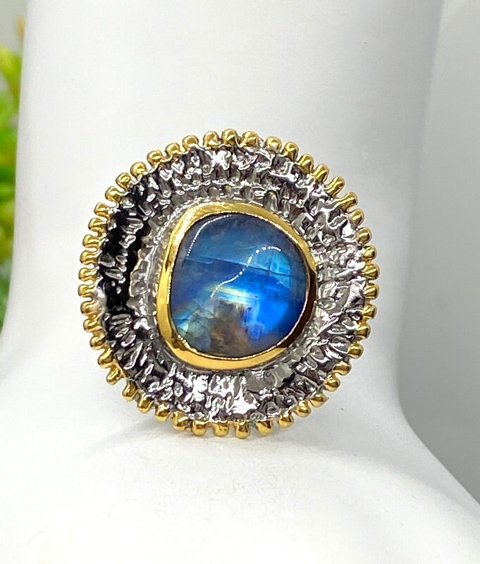 Beautiful Spectrolite Ring in Sterling Silver With Gold Unique Gemstone ...
