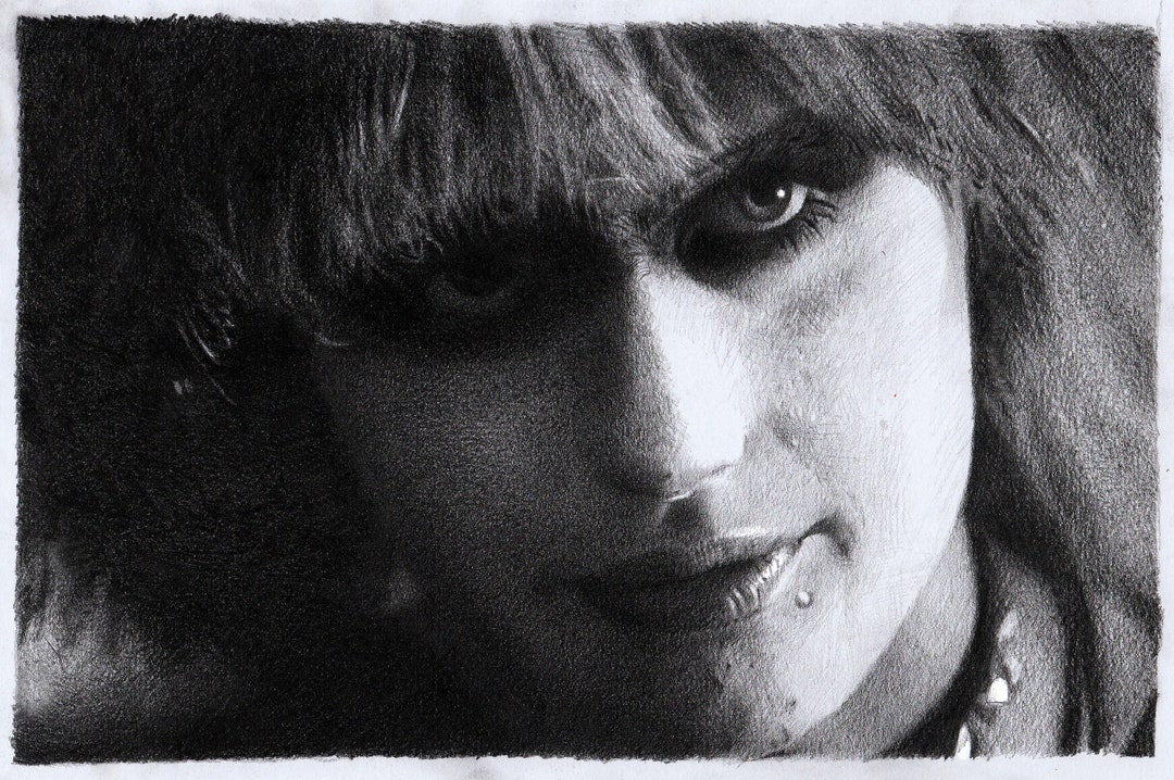 Print - Pencil Drawing - Pris Bladerunner - Sizes 8" X 12" to Poster - Etsy