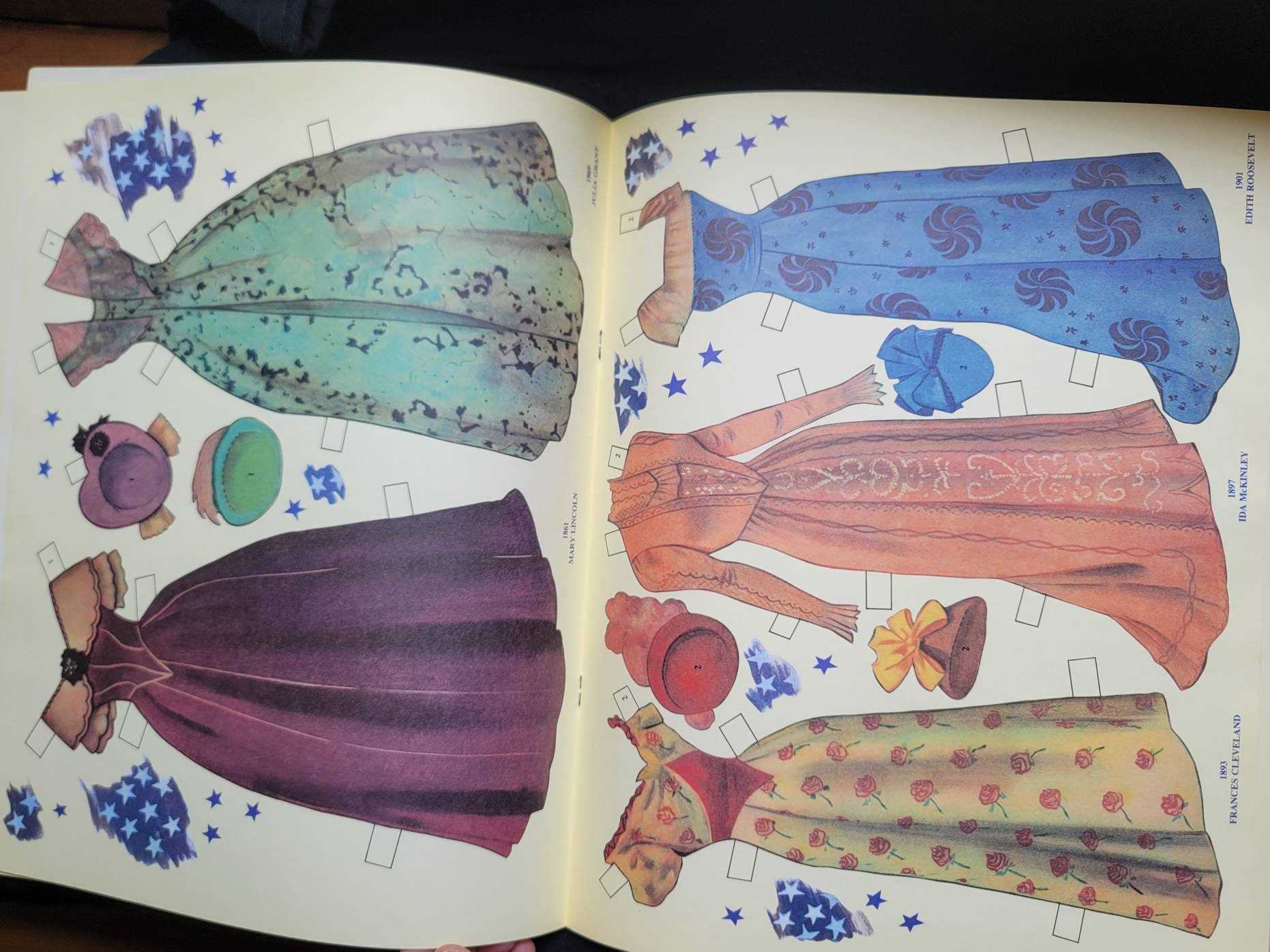 Vintage Uncut Paper Doll Book American Beauty-presidential First Ladies ...