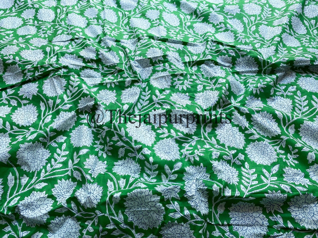 Floral Plants Pattern Soft Cotton Fabric, Farm Garden Flowers Printed ...