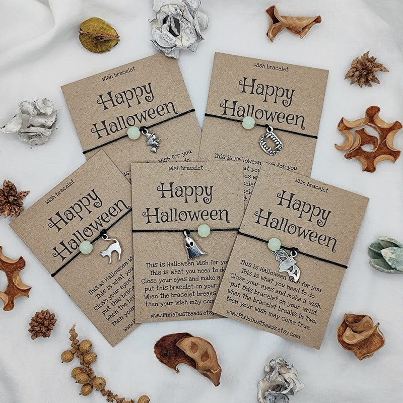 Halloween Gift - 60+ Gift Ideas for 2024