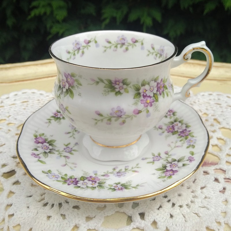 Teacups and Saucers - Etsy