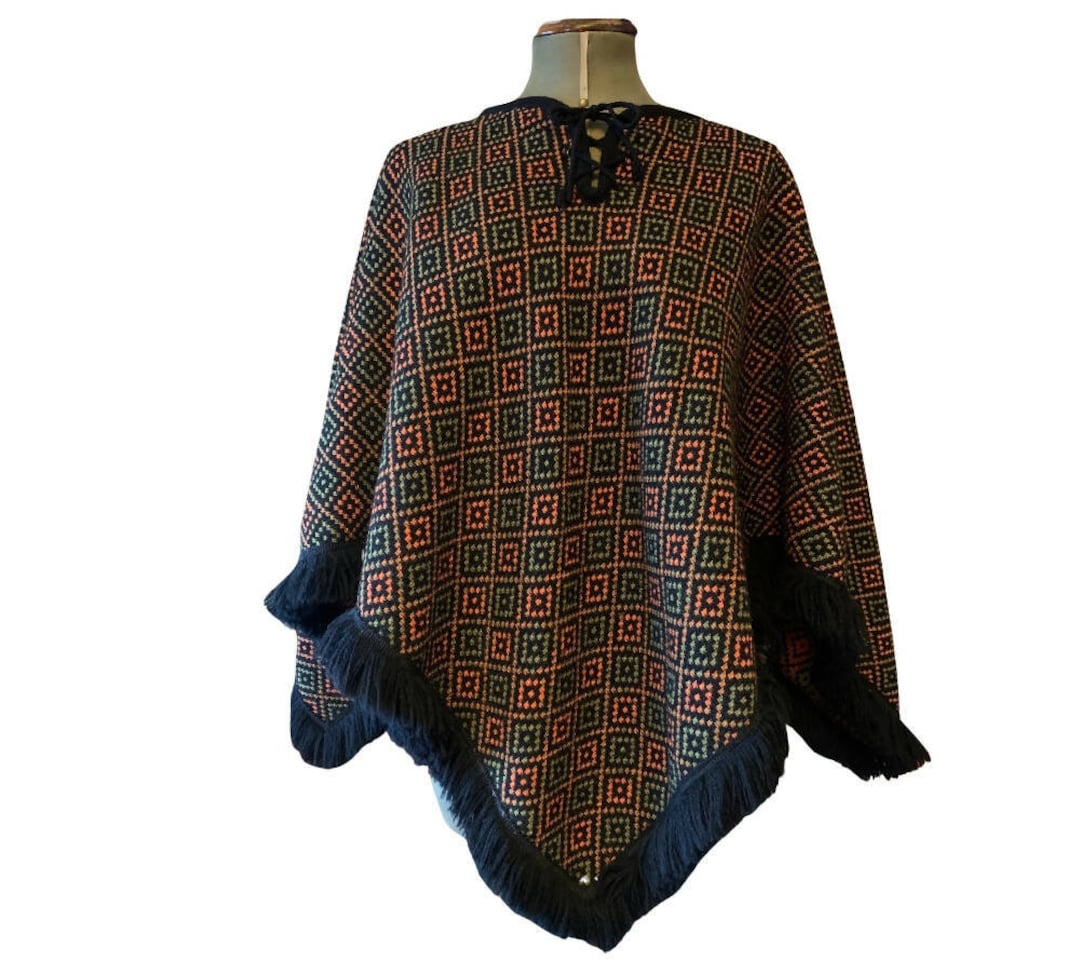 1960's Vintage Vintage Welsh Tweed Cape With Fringing. - Etsy