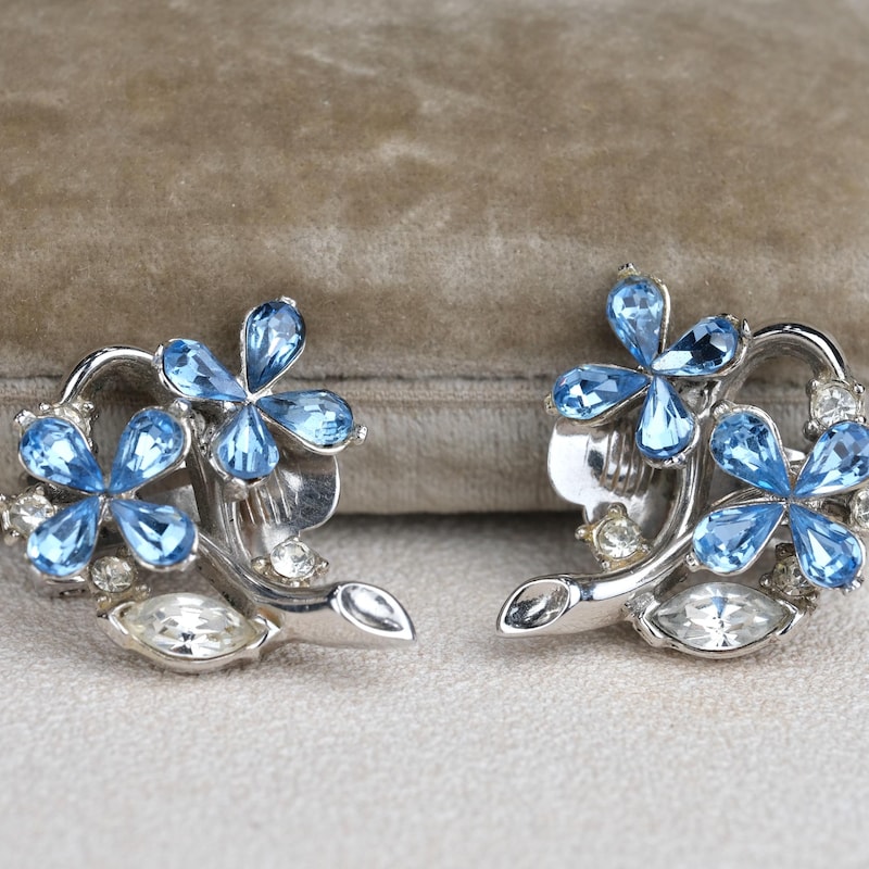 Trifari Signed Earrings - Etsy