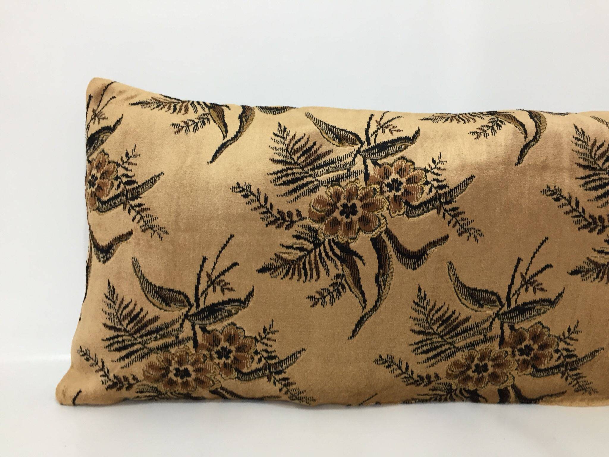 Large Velvet Pillow Cases at Samuel Kenneth blog