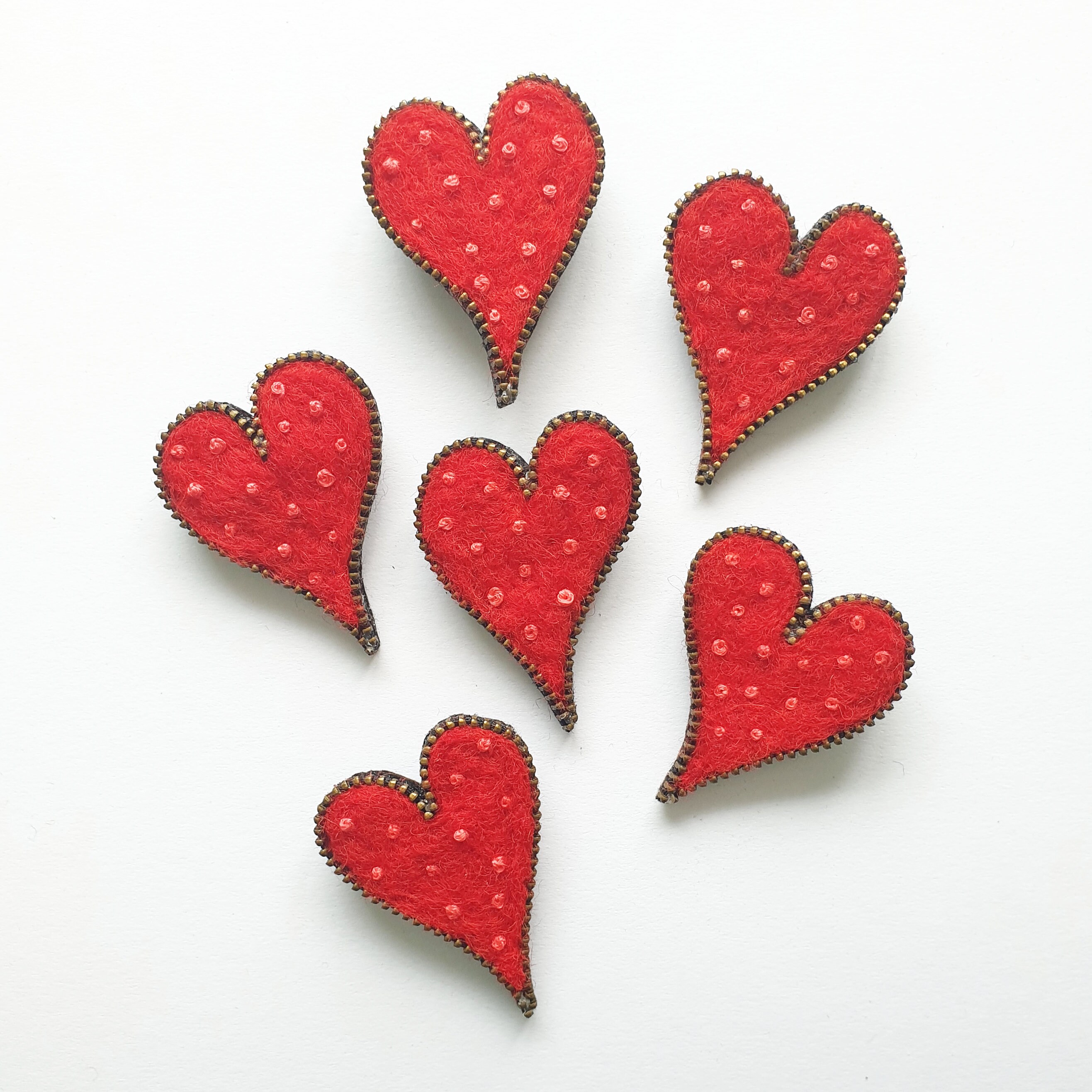 Red Heart Brooch Wool Felt and Hand Embroidery Zipper Heart - Etsy