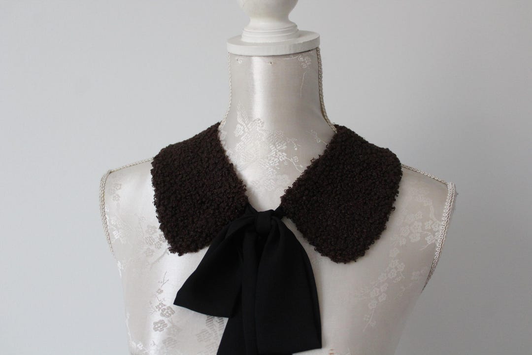 Brown Chocolate Shearling Fur Collar Necklace With Black Ribbon Bow ...