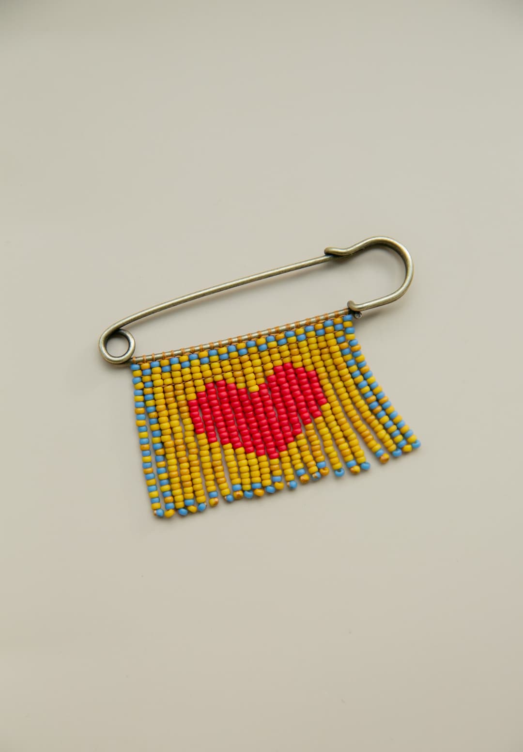 Heart Beaded Pin. Handwoven Beaded Brooch - Etsy
