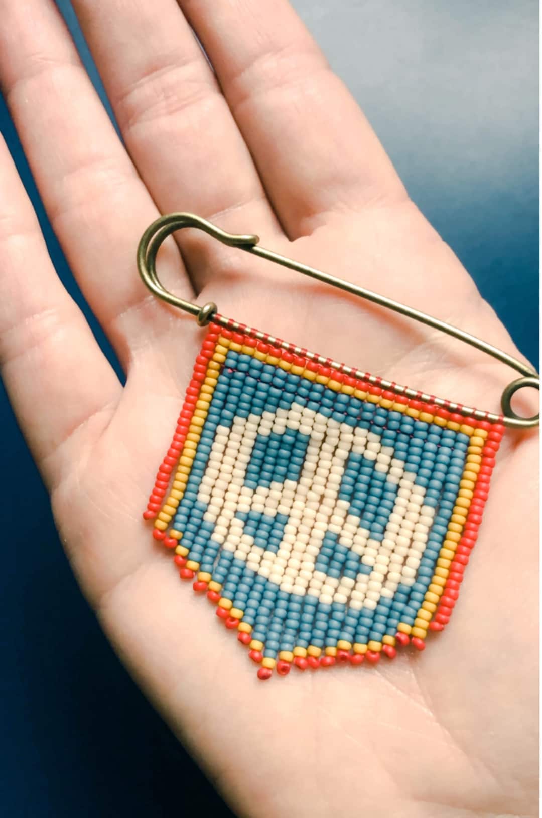 Peace Sign Beaded Pin. Handwoven Beaded Brooch - Etsy