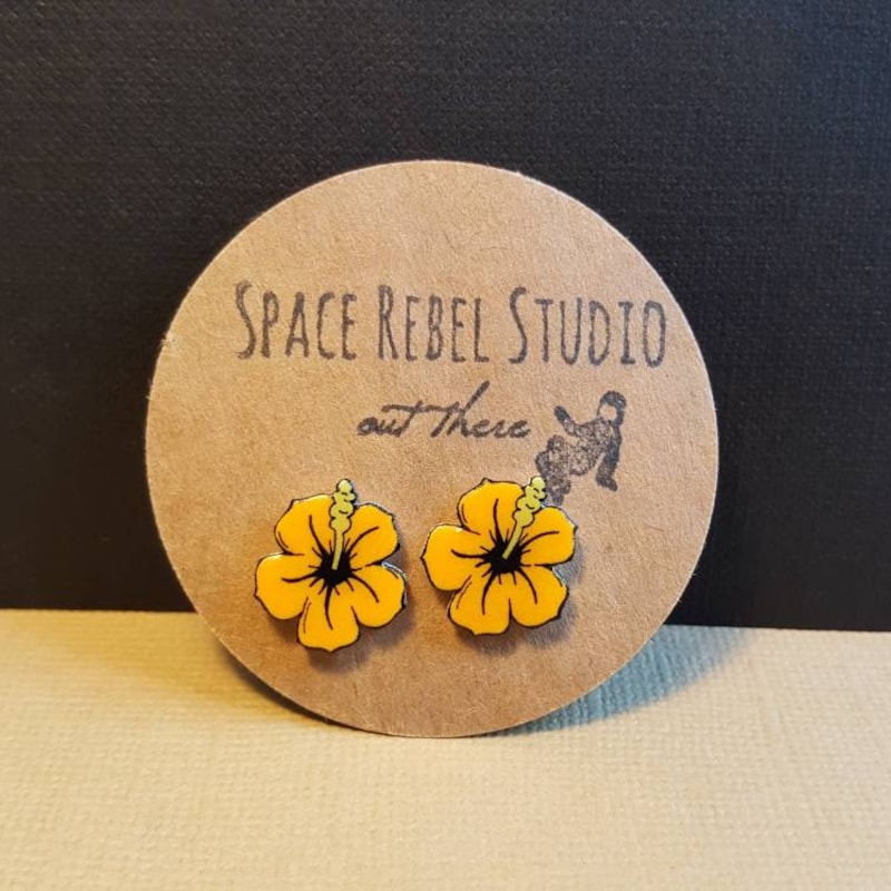 Island Stud - Etsy