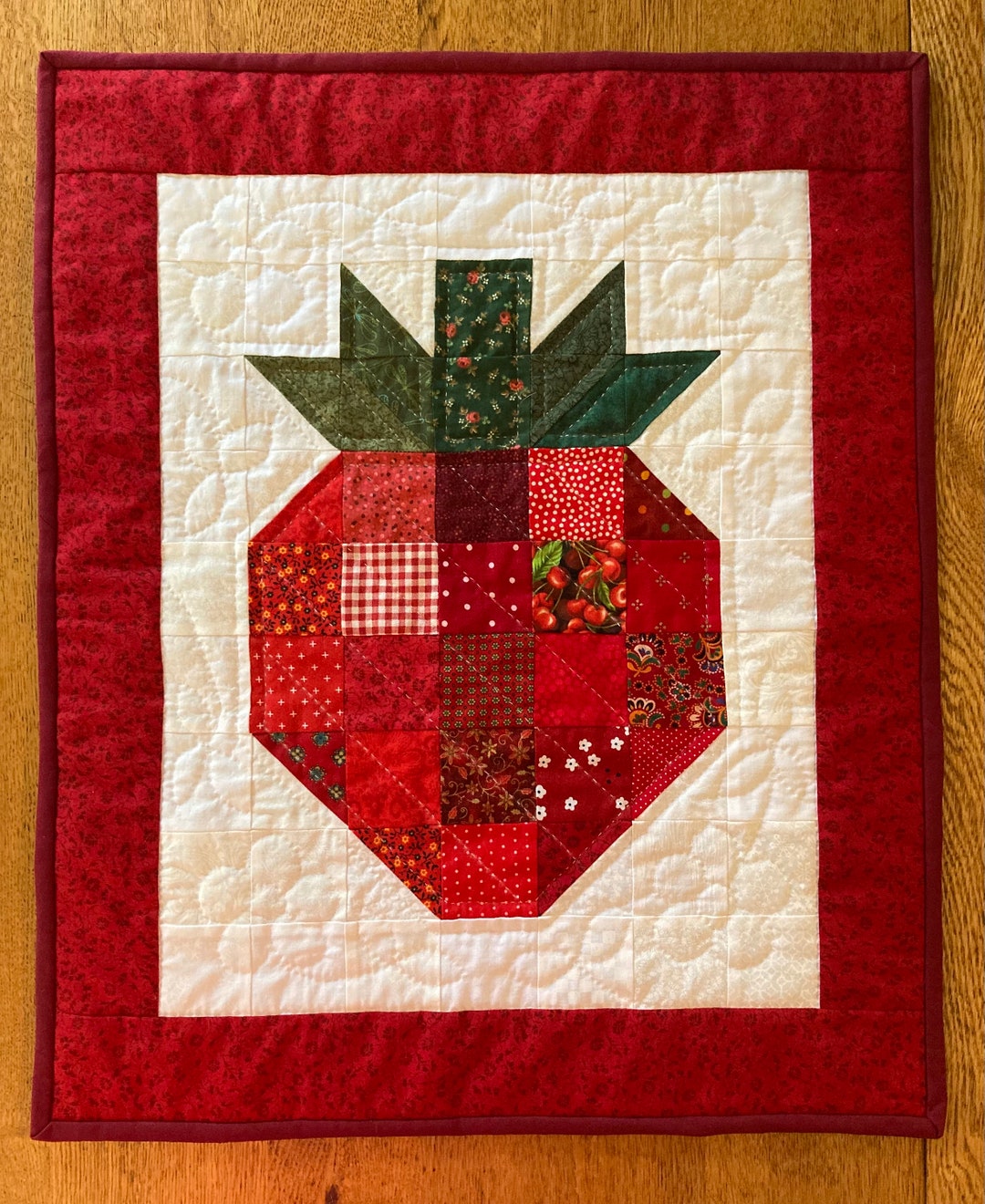Strawberry Patchwork Mini-quilt Hand-quilted Wall Hanging - Etsy