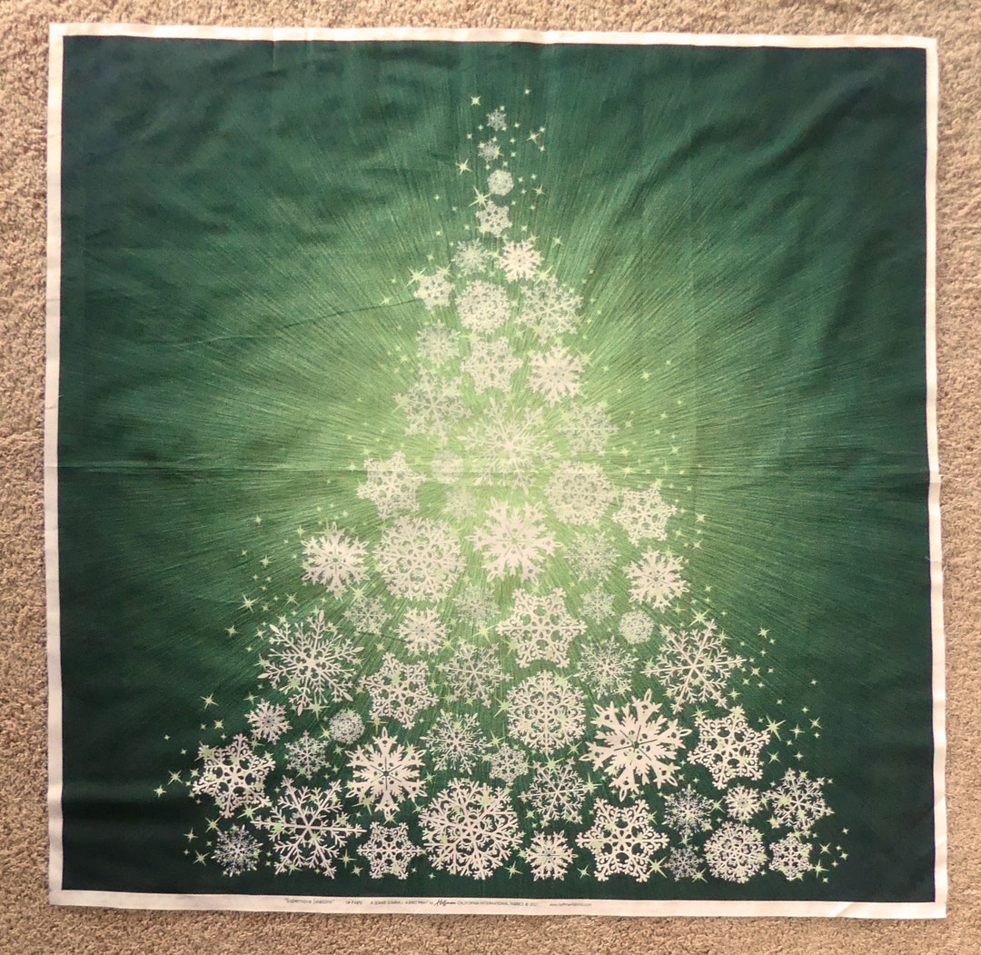 Hoffman Fabric Supernova Seasons Digital Print P4372 Pine Snowflake ...