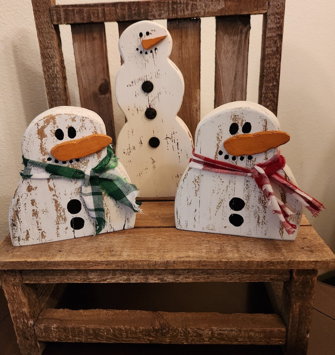 Rustic Snowman Decor, Wood Distressed Snowman - Etsy