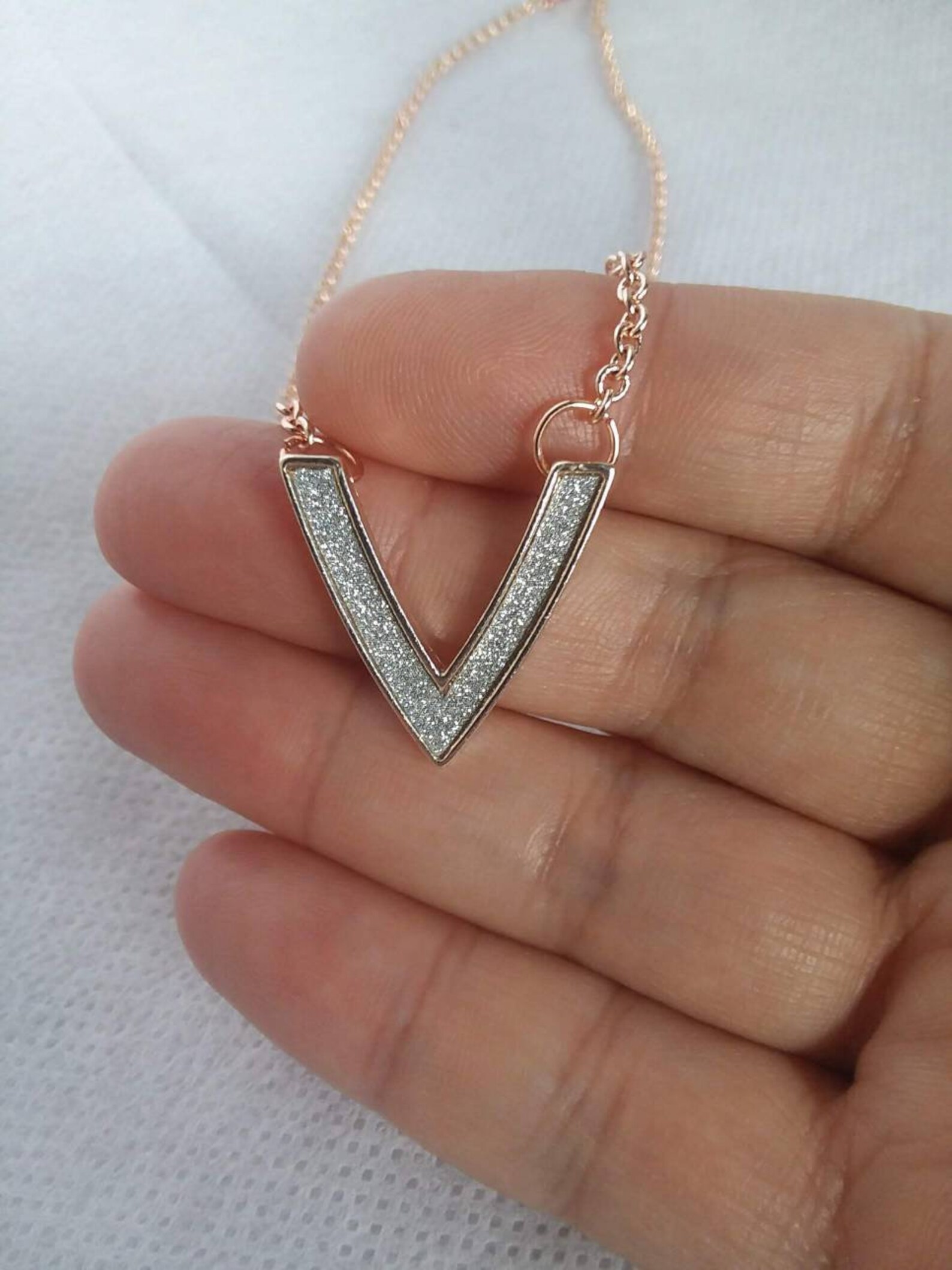Rose Gold V Shape Pendant Diamond Dust Necklace Simple Minimalist Style ...