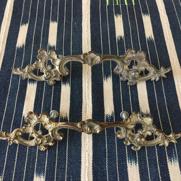 Leaf Drawer Pulls - Etsy