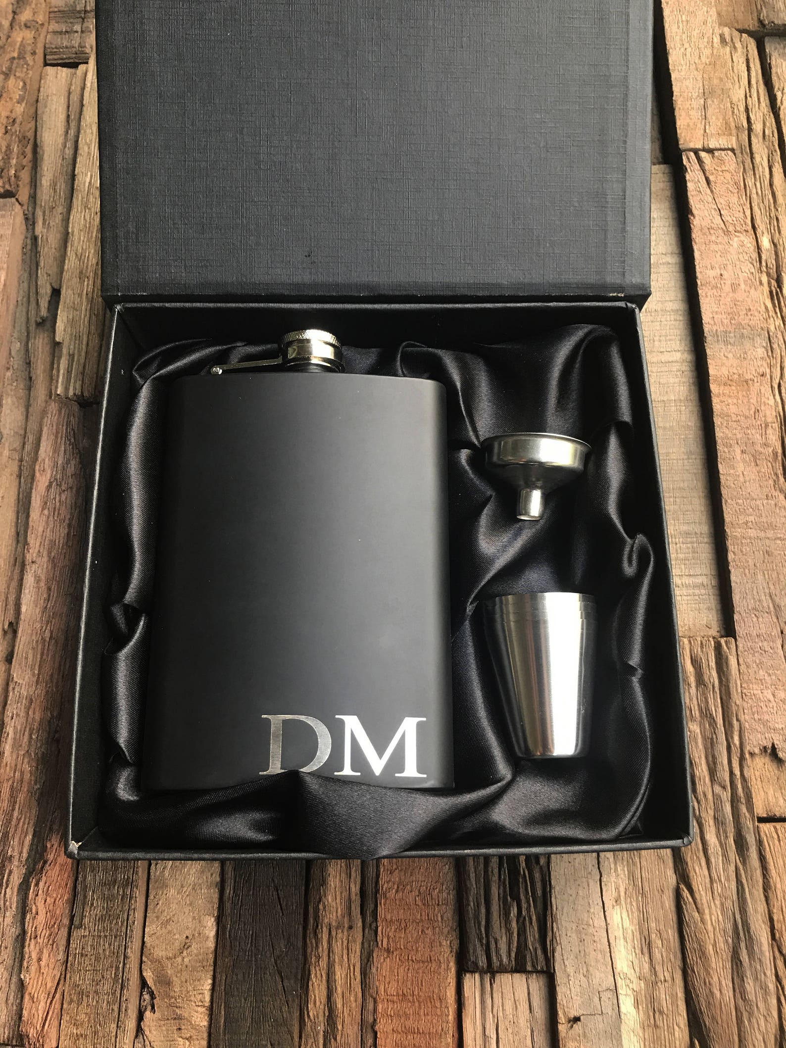 Personalized Flask Set Engraved Matte Black Flask Flask With - Etsy